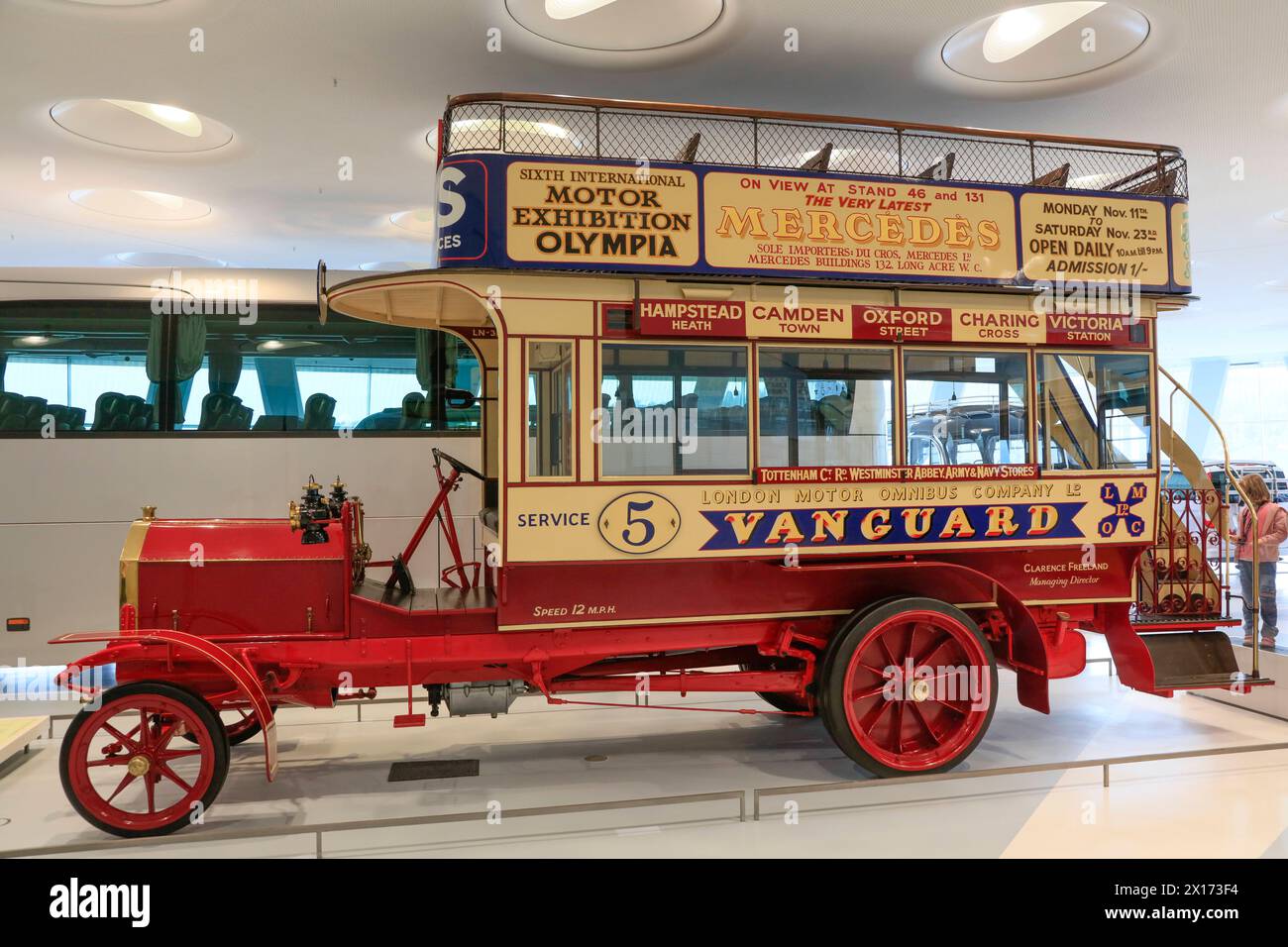 Milnes-Daimler Doppeldeckerbus, seit 1904 in London im Einsatz ...