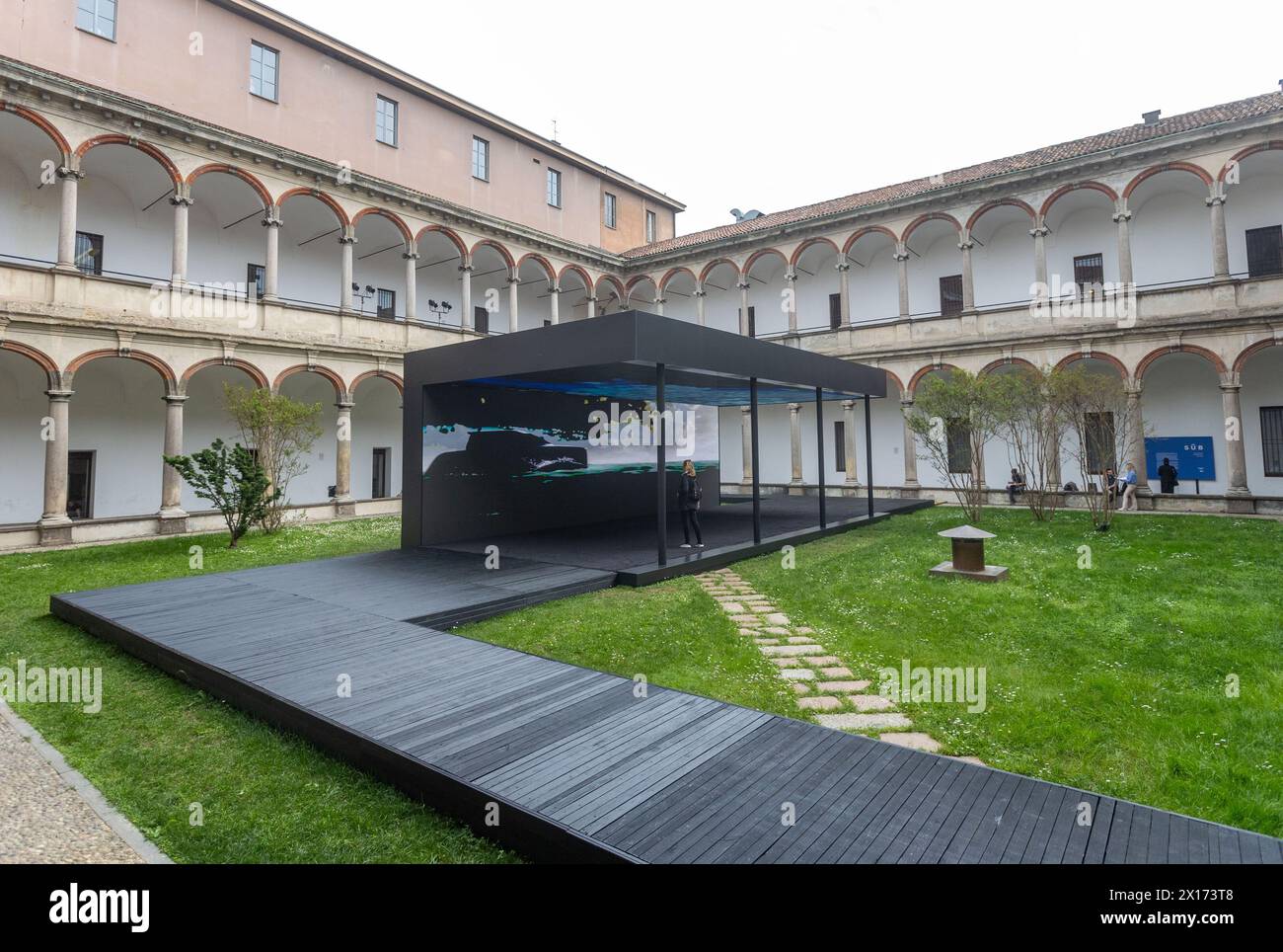 Milano, Italia. 15th Apr, 2024. Installazione Sub di San Lorenzo e ...