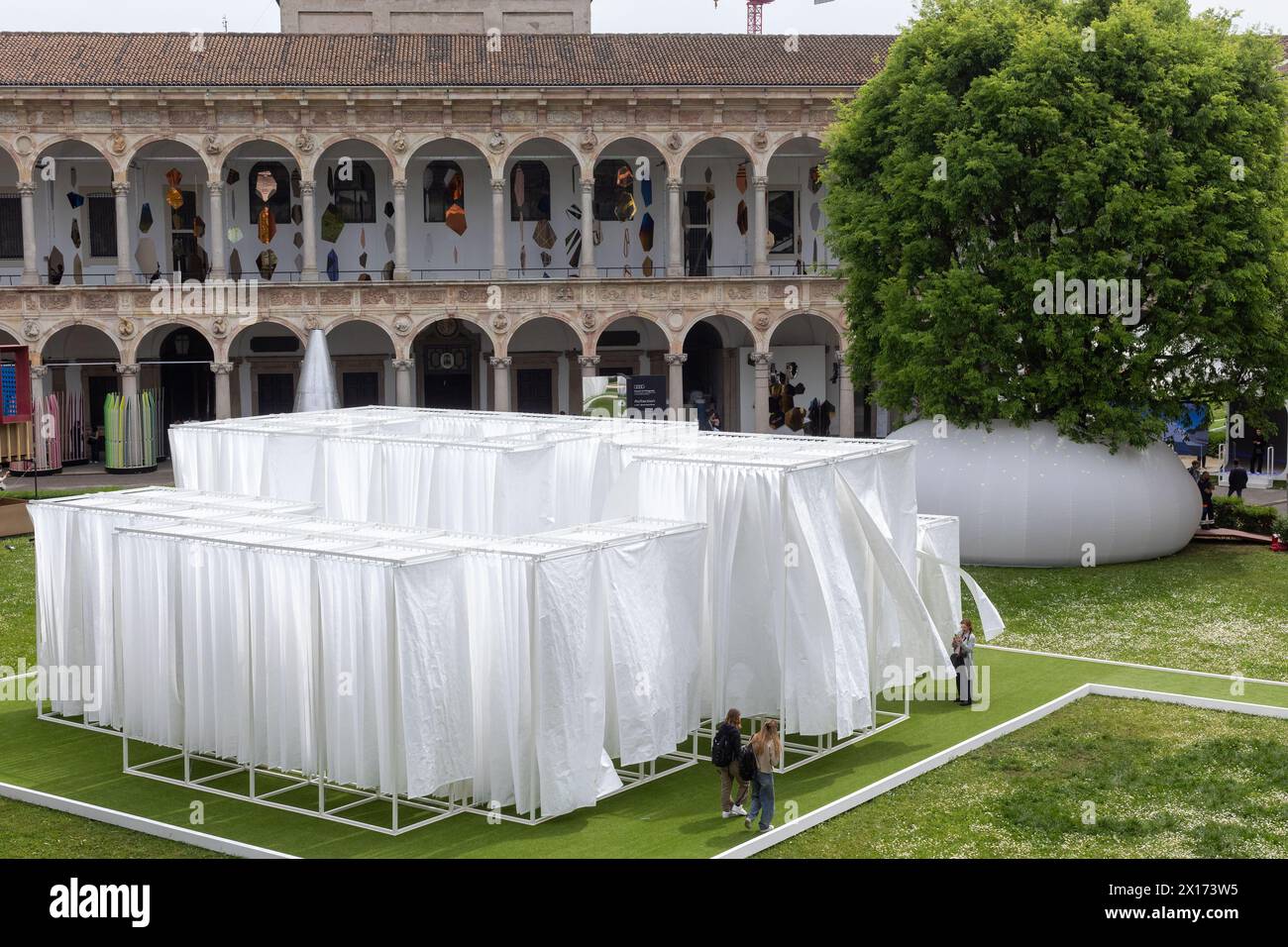Milano, Italia. 15th Apr, 2024. Installazione Travelogue on mountain di ...