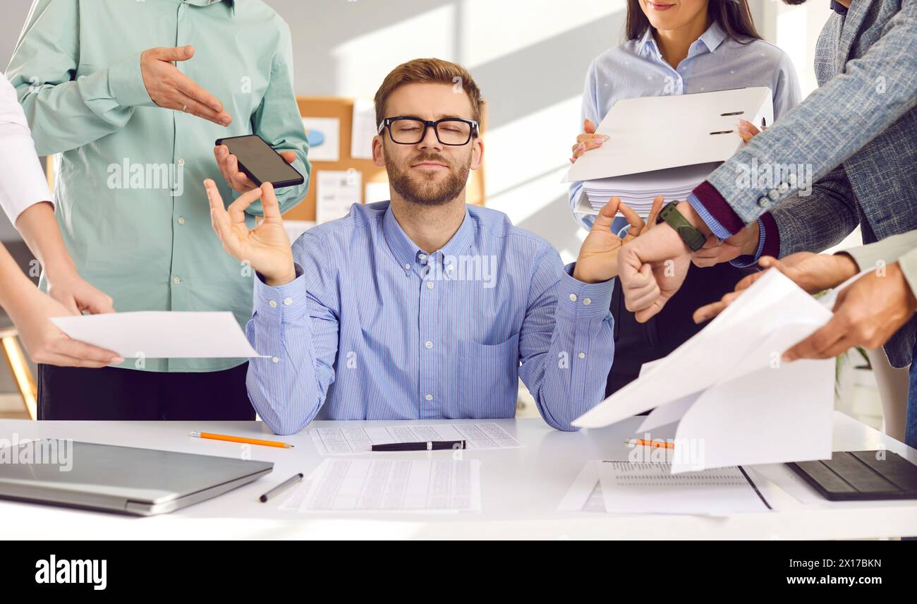 Man office desk ignoring hi-res stock photography and images - Alamy