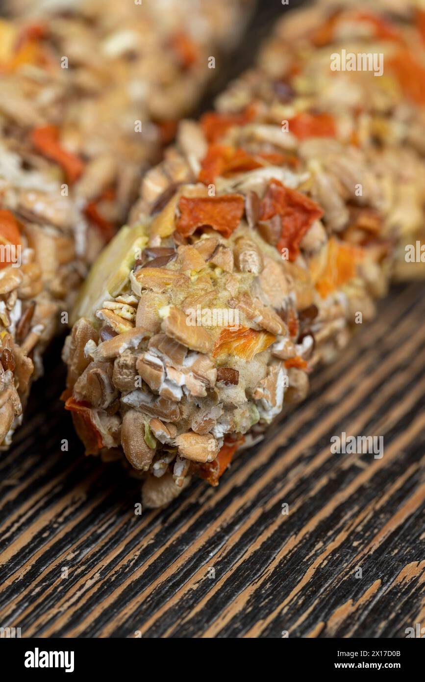 compressed food from vegetables and fruits for rodents, compressed food ...