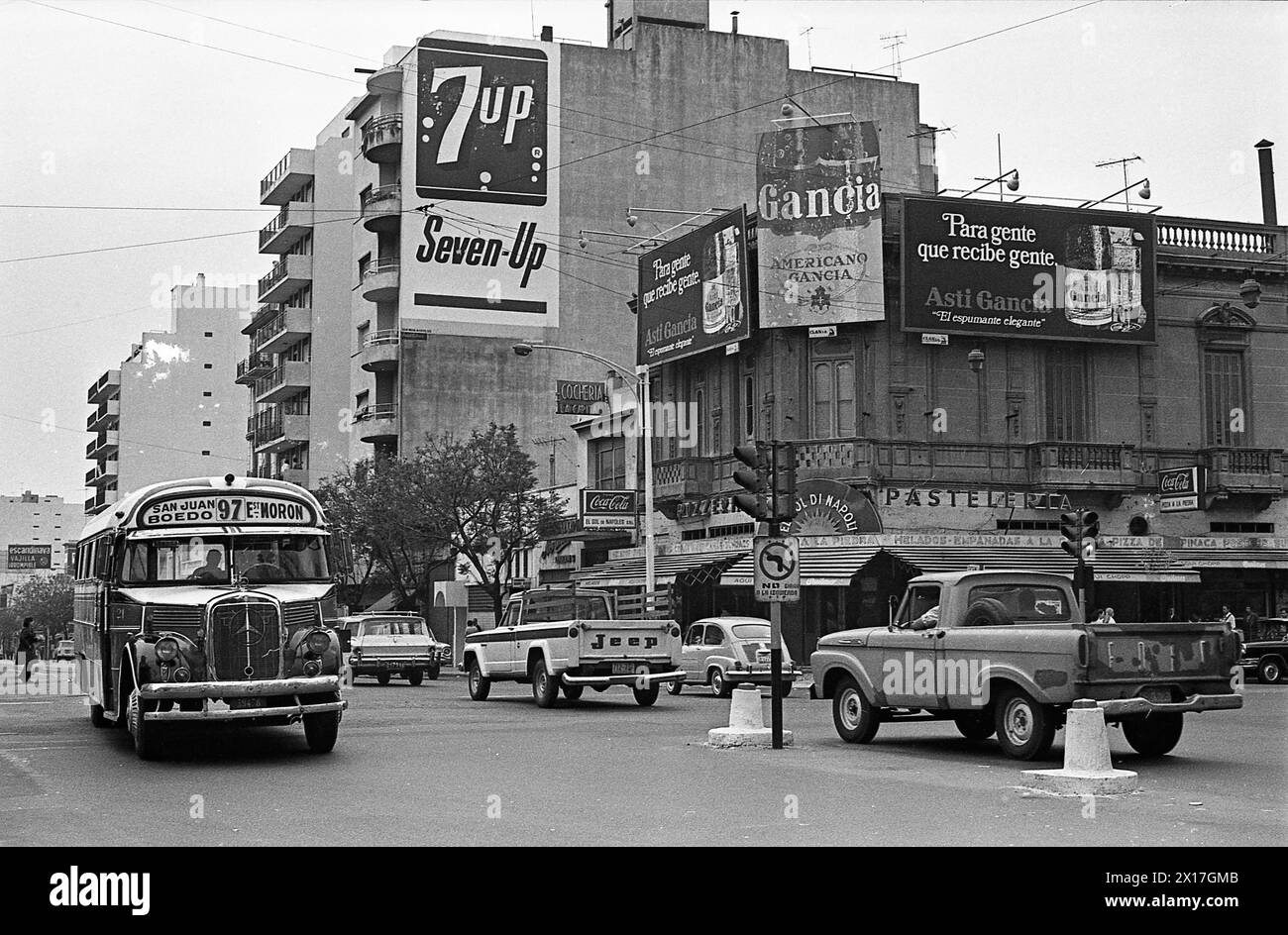 1970 bus Black and White Stock Photos & Images - Alamy