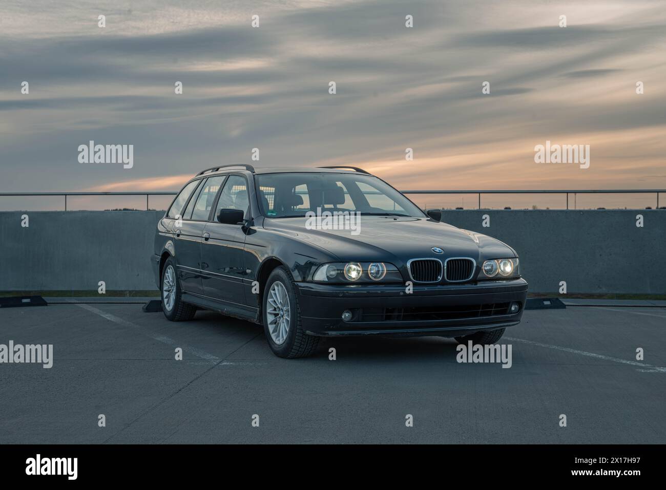 BMW E39 525D Touring Stock Photo - Alamy