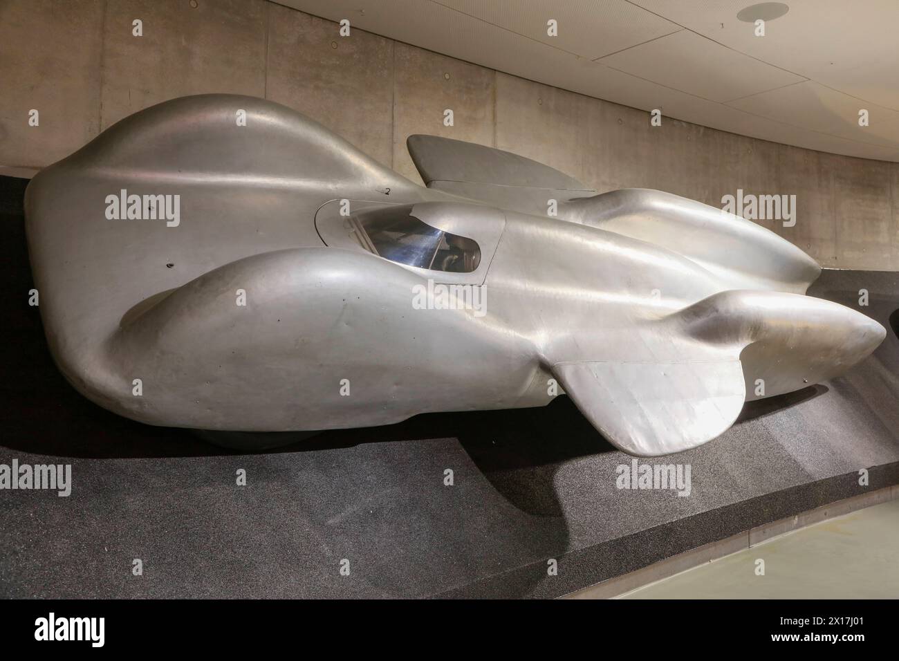 Mercedes-Benz Weltrekordwagen T 80 von Ferdinand Porsche, Mercedes-Benz ...