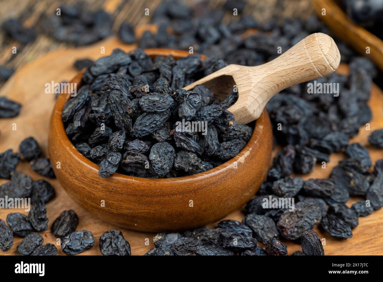 dry blue raisins from large grapes, dried seedless raisins Stock Photo ...