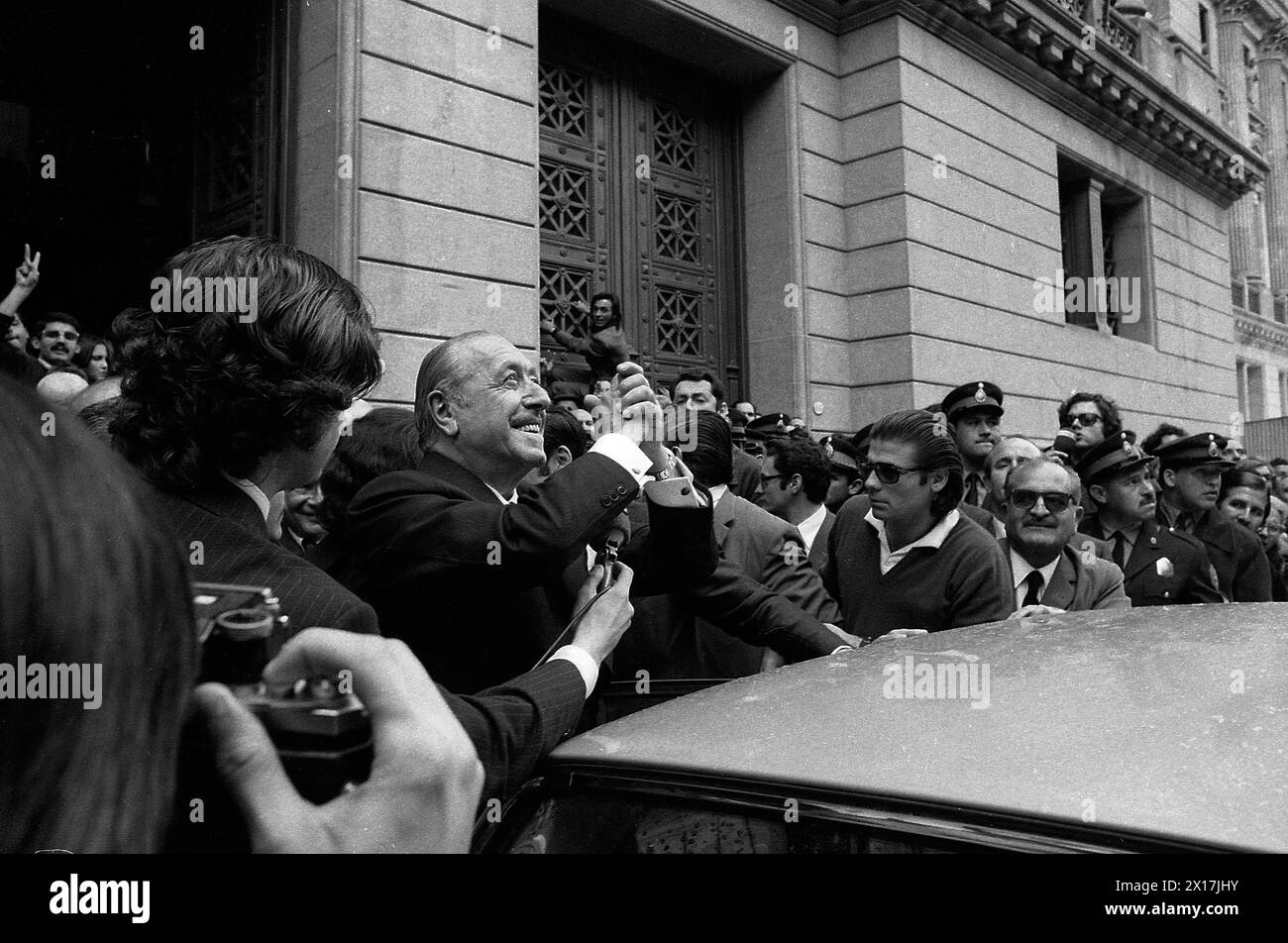 Presidente de argentina buenos aires Black and White Stock Photos ...