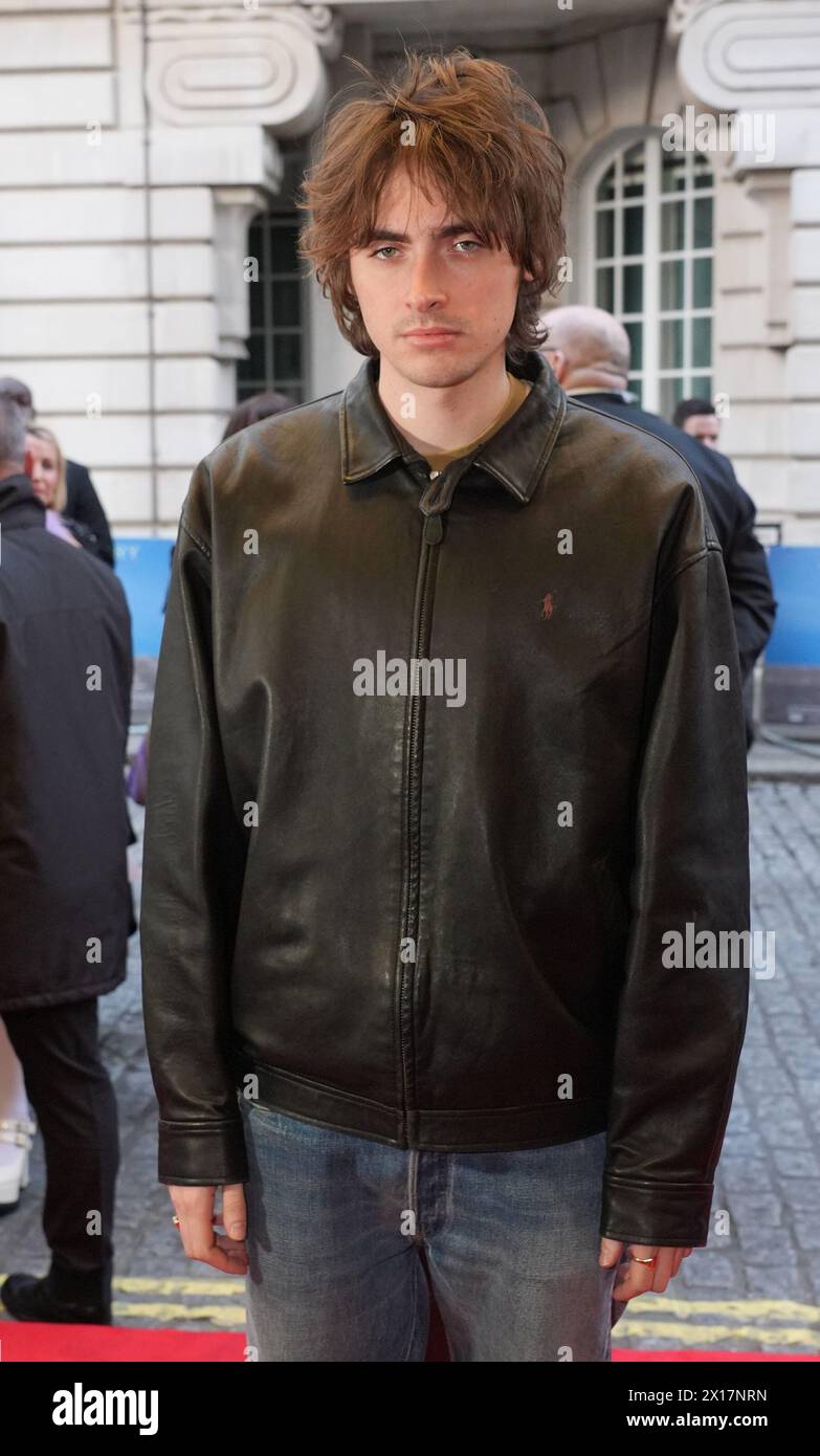 RETRANSMITTED CORRECTING NAME FROM LENNON TO GENE Gene Gallagher ...