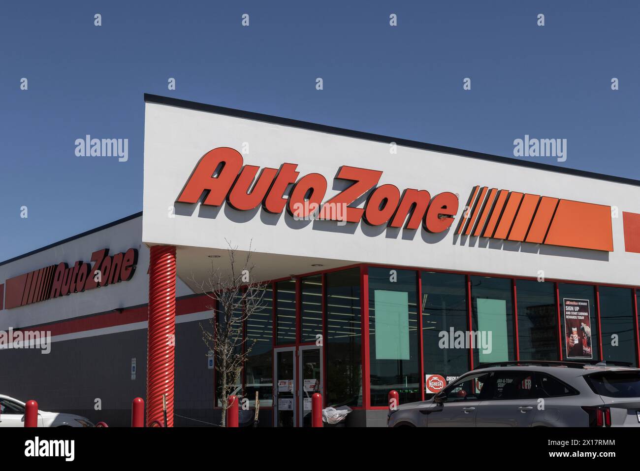 Autozone auto parts hi-res stock photography and images - Alamy
