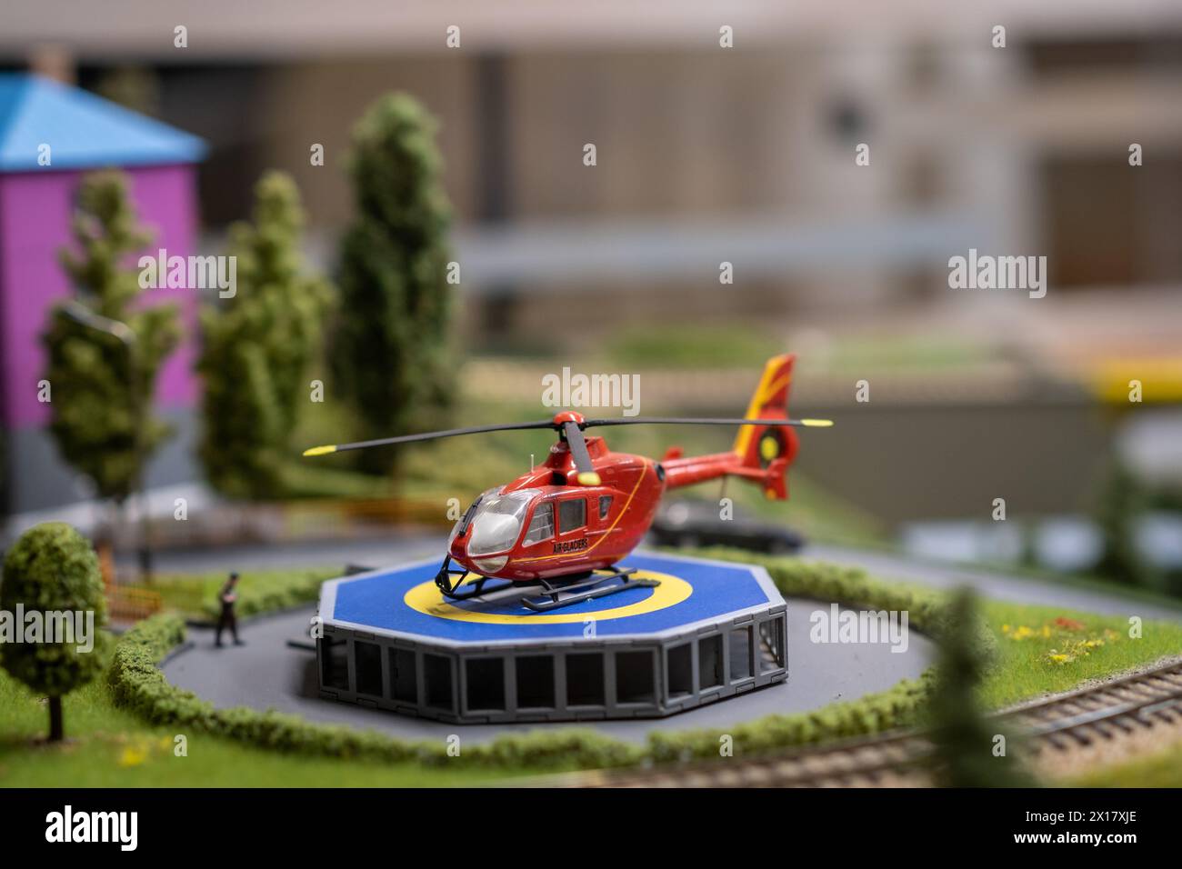 A layout on the scale of urban objects, a railway and various transport ...