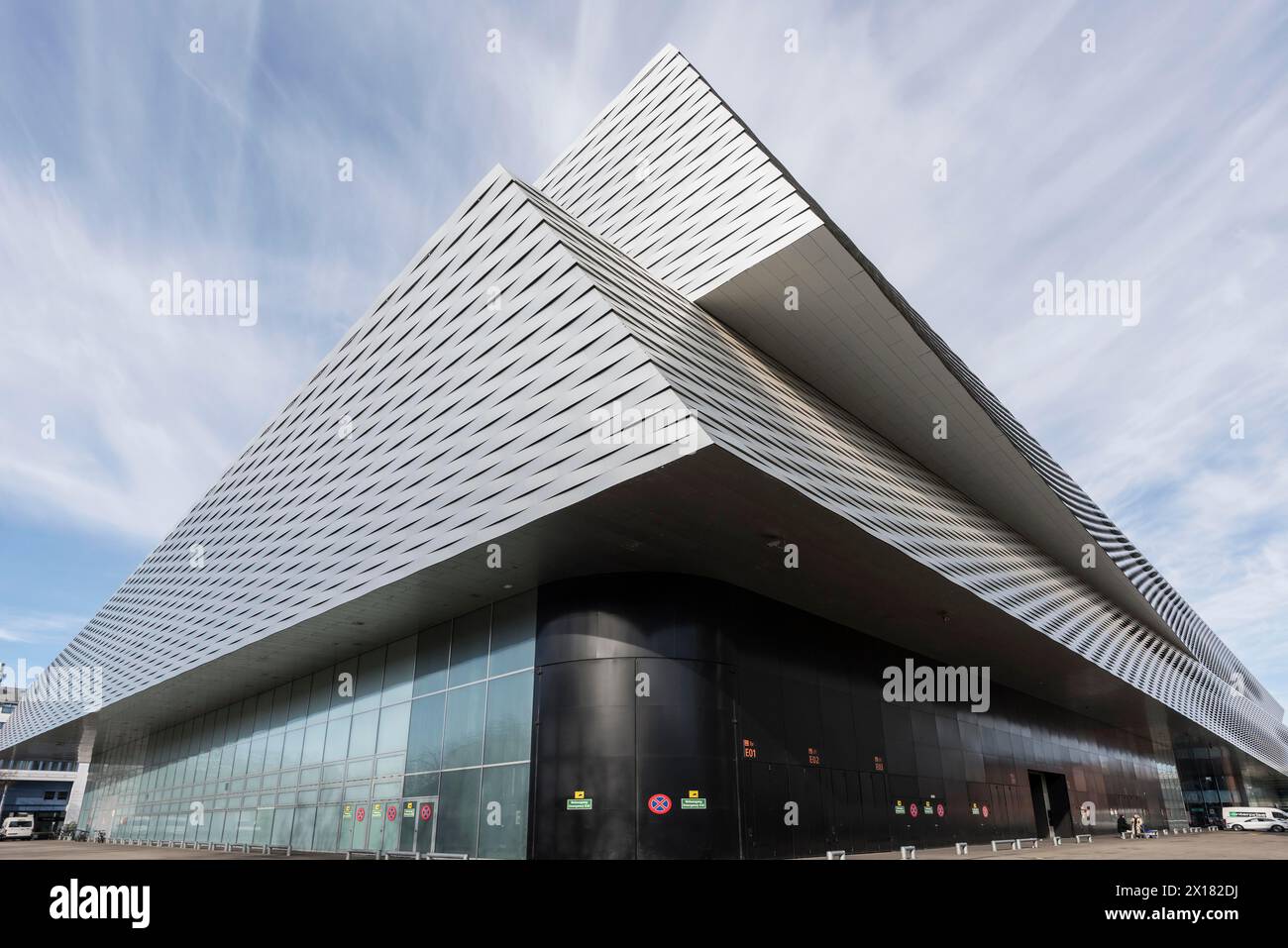 Modern architecture, new Basel Exhibition Centre building, architects ...