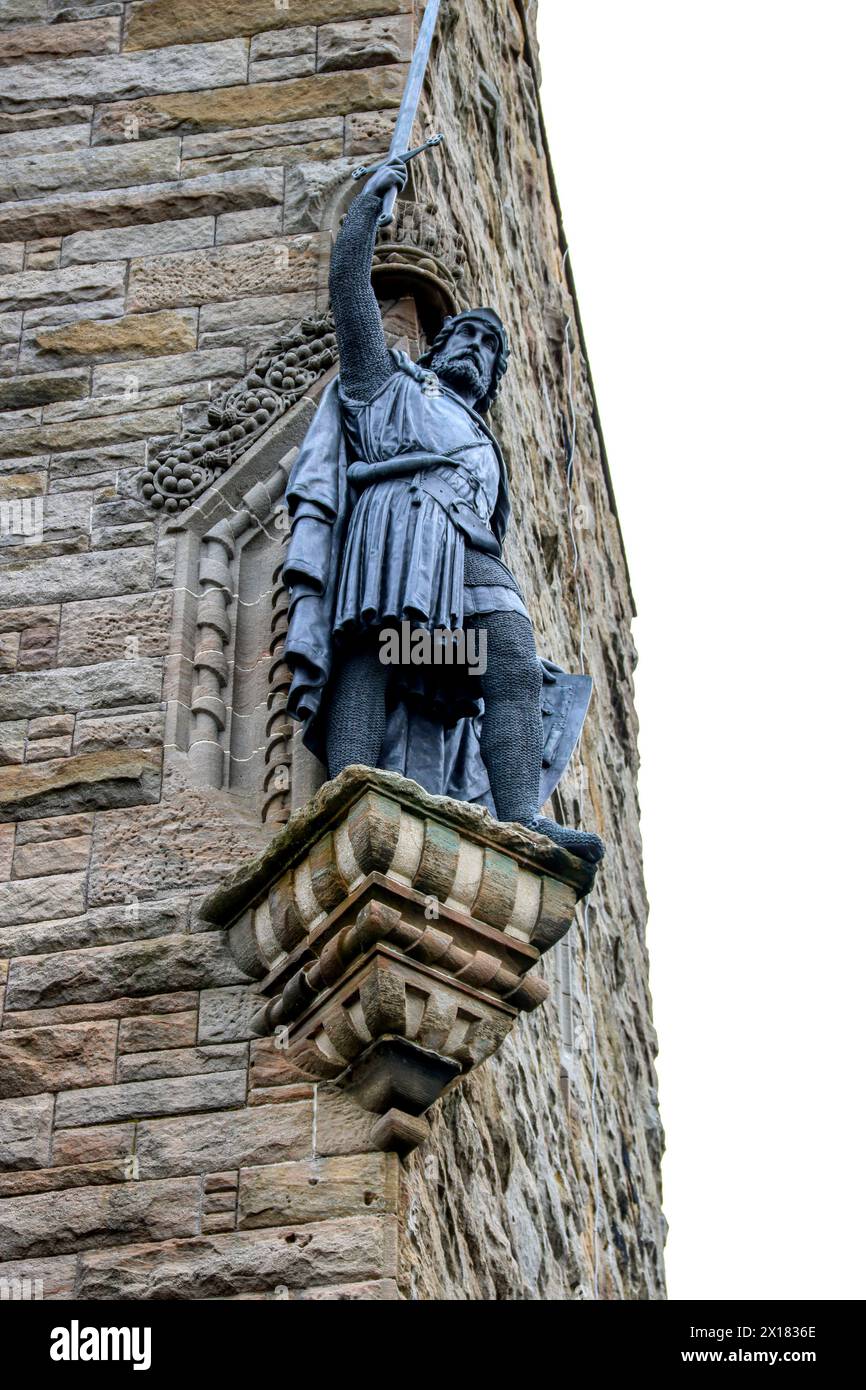 Bronze statue of William Wallace scottish patriot at the Wallace ...
