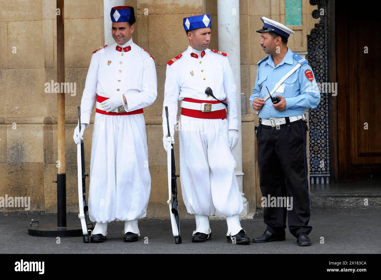 Moroccan royal palace guard hi-res stock photography and images - Alamy