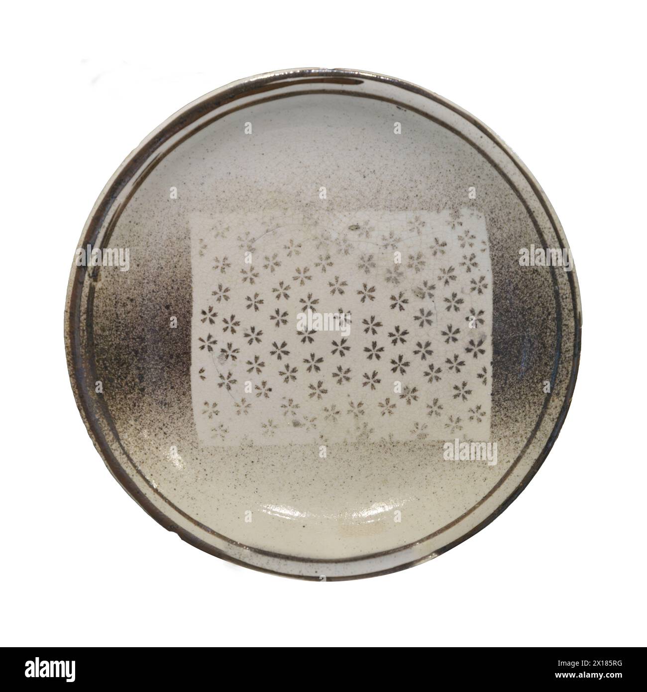 Japanese porcelain japan plate antique hi-res stock photography and ...