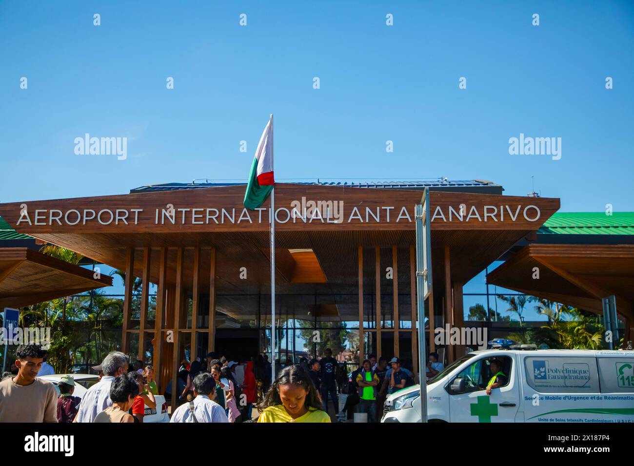 Antananarivo, Madagascar 07 oktober 2023. central entrance and facade ...