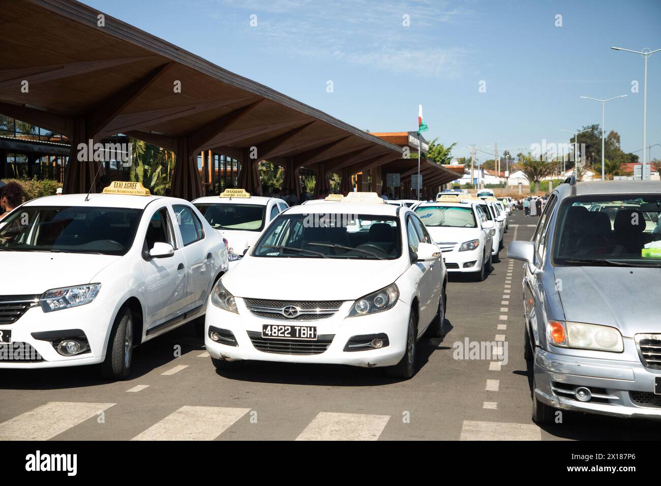 Antananarivo, Madagascar 07 oktober 2023. central entrance and facade ...