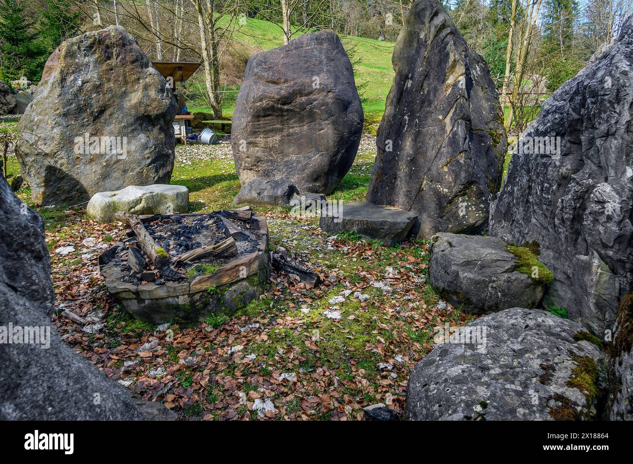 Ancient fire pit hi-res stock photography and images - Alamy