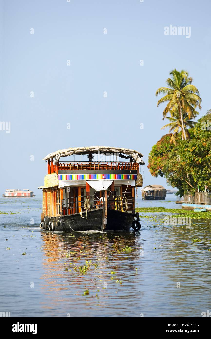 Traditional houseboat on Lake Vembanad, canal system of the backwaters ...