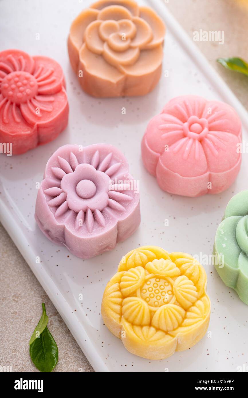 Mooncake flower hi-res stock photography and images - Alamy