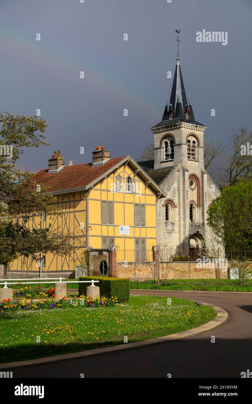 Church Eglise Protestante Unie de Troyes et Aube with rainbow, Troyes ...