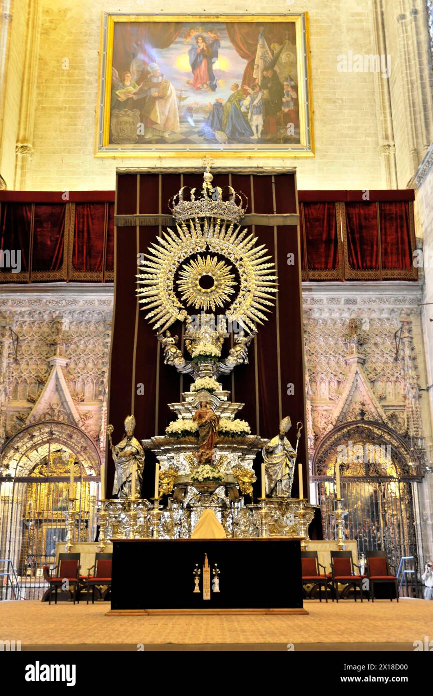 Silver altar, interior of the Cathedral of Santa Maria de la Sede in ...