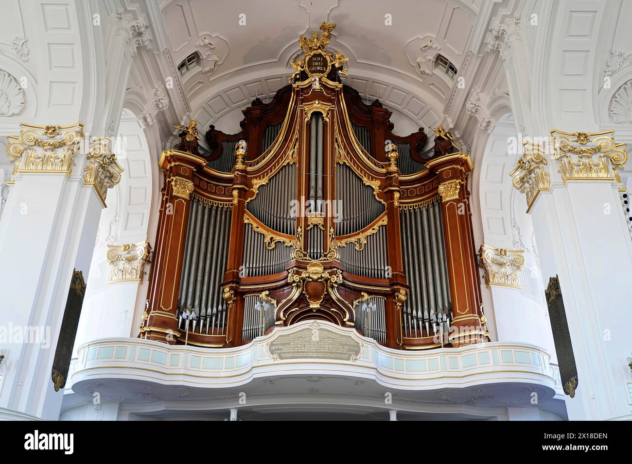 Michaeliskirche, Michel, baroque church St. Michaelis, first start of ...