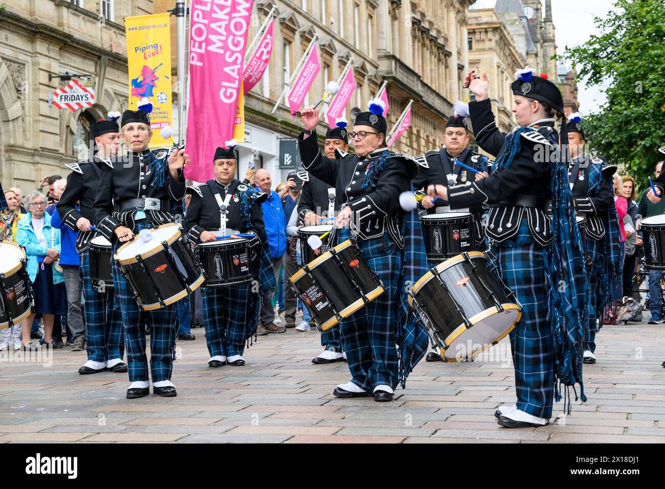 The Royal Edinburgh Military Tattoo Glasgow Piping live pipers trail ...