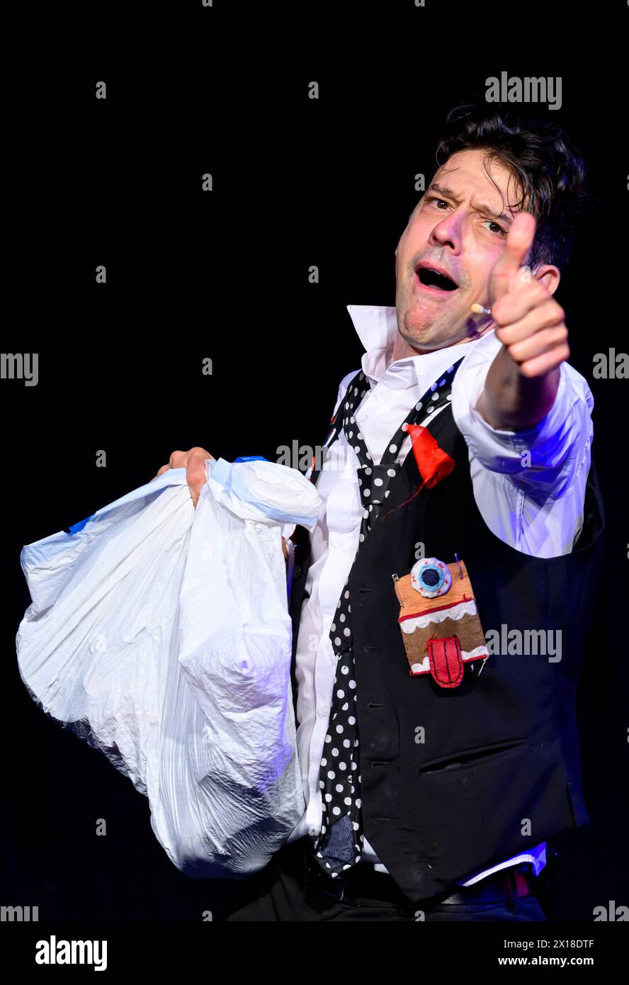 Mario the maker magician hi-res stock photography and images - Alamy