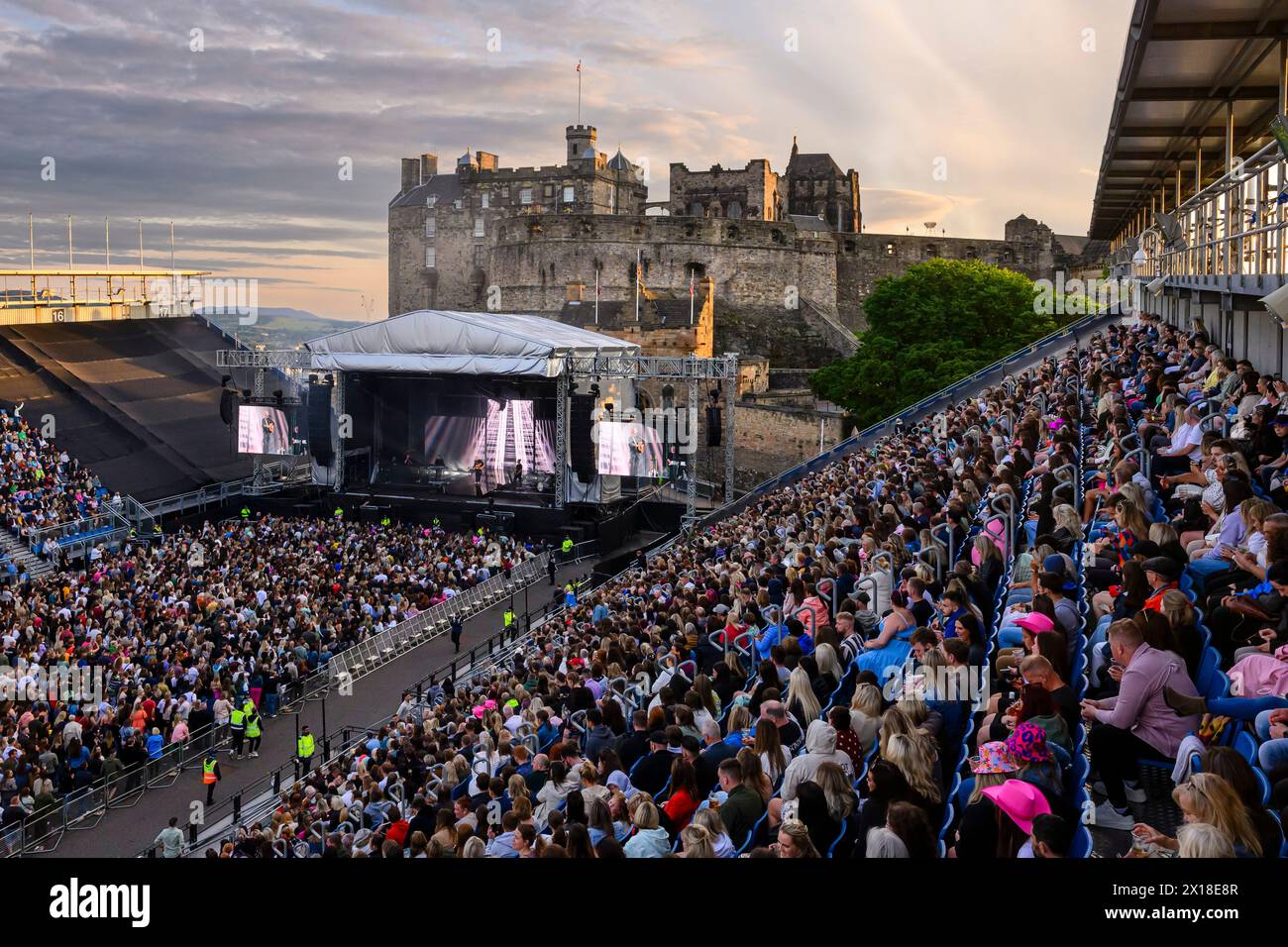 Edinburgh Castle Concerts, Dermot Kennedy Stock Photo - Alamy