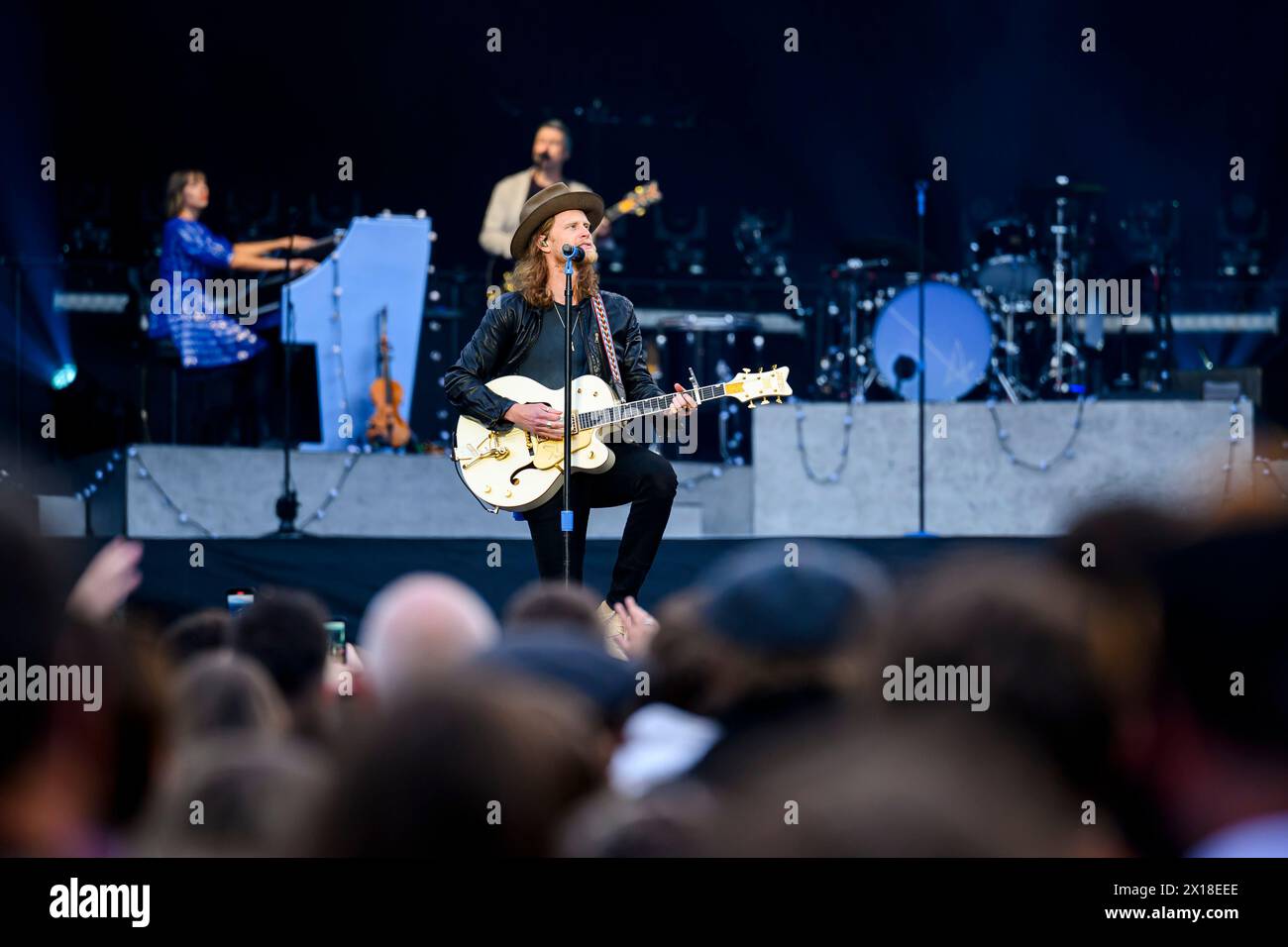 Edinburgh Castle Concerts, Edinburgh Castle, Lumineers Wesley Schultz ...