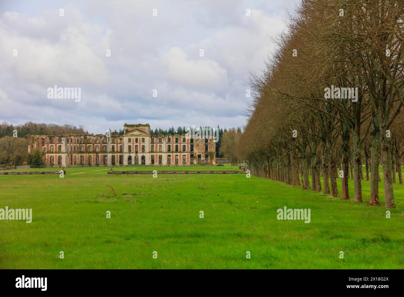 Chateau de la Ferte-Vidame castle park and ruins, Eure-et-Loir ...