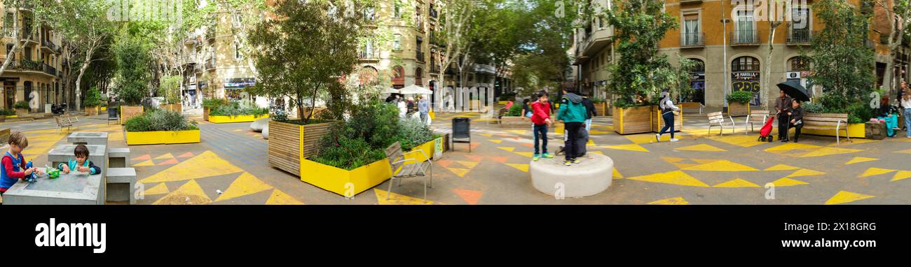 Superblock or Superilla in the Sant Antoni neighbourhood, a heavily car ...