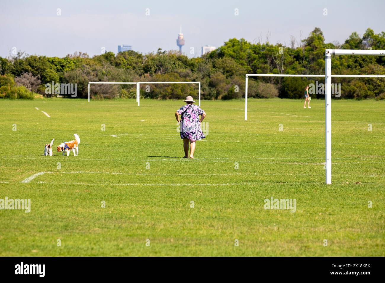 Tania head hi-res stock photography and images - Alamy