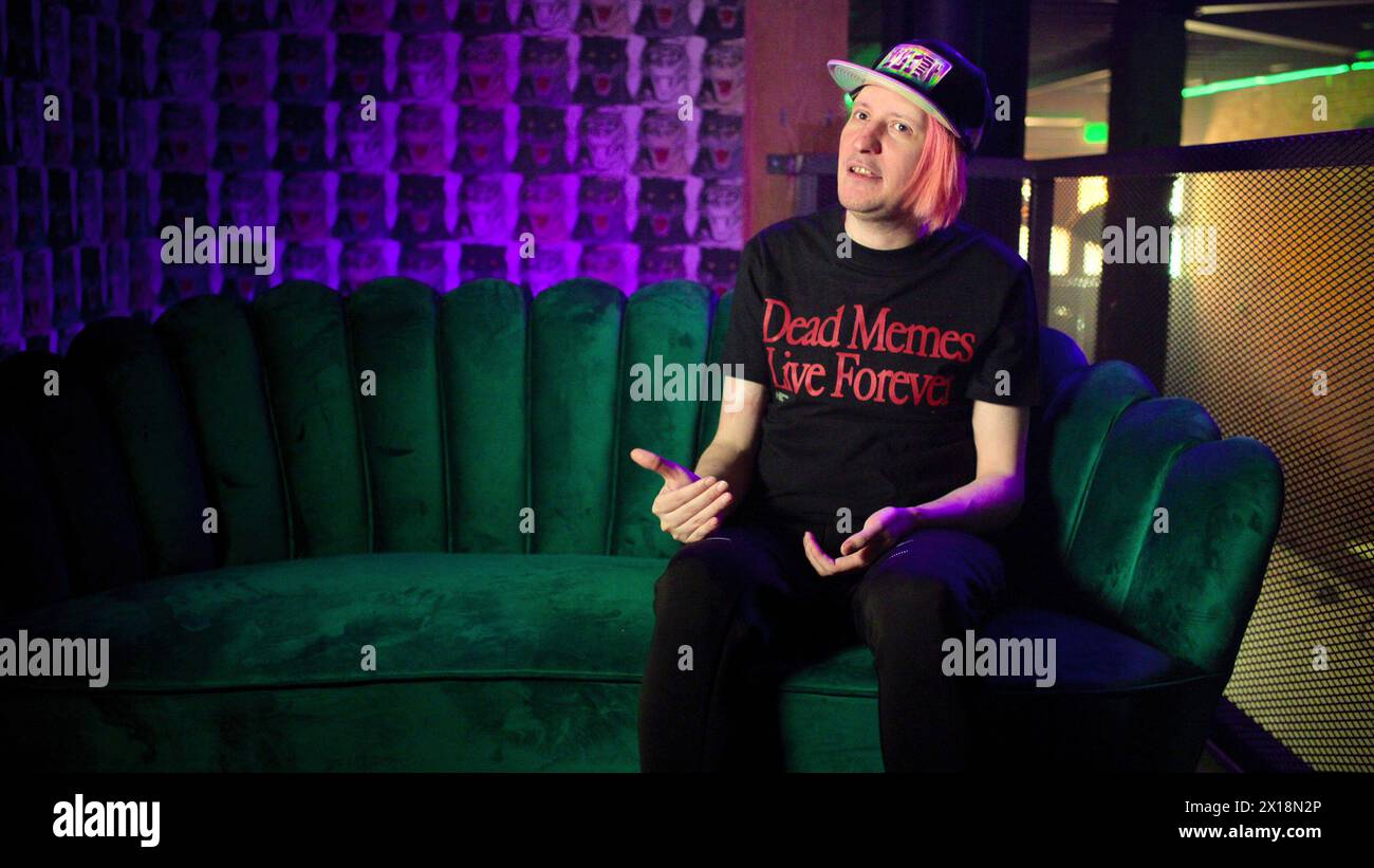 THE ANTISOCIAL NETWORK: MEMES TO MAYHEM, (aka THE ANTISOCIAL NETWORK ...