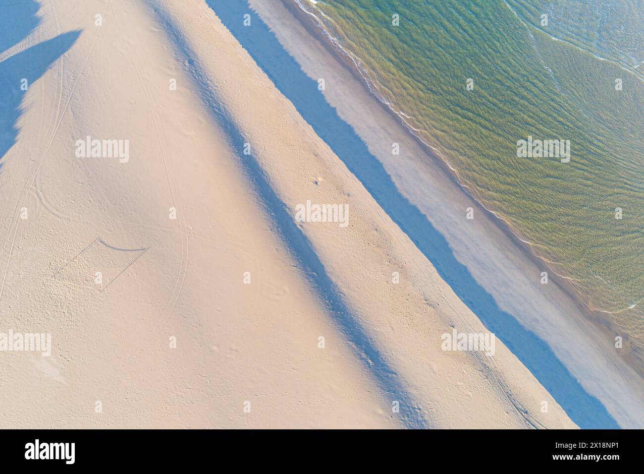 Top view green rippled turquoise hi-res stock photography and images ...