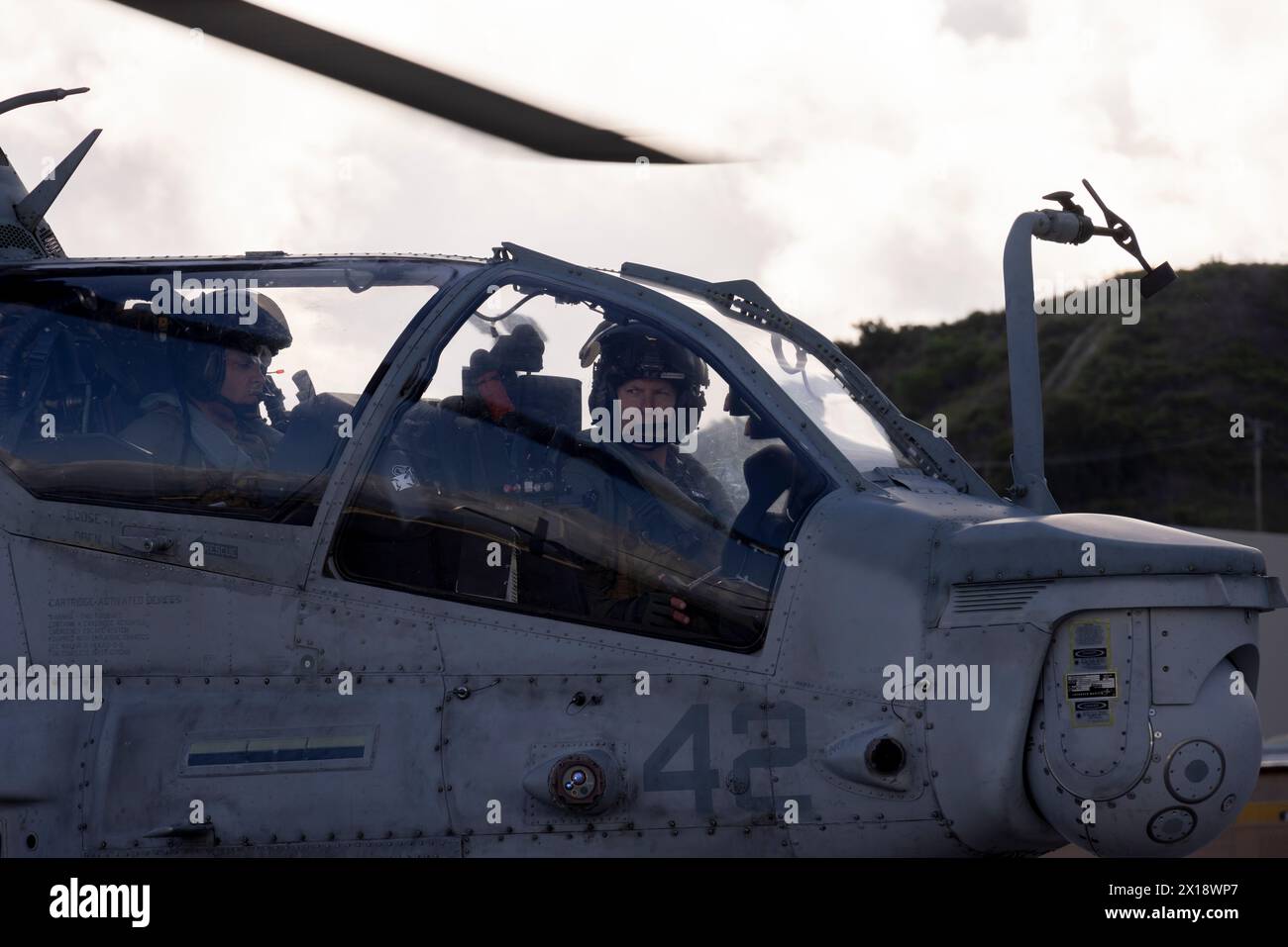 U.S. Marine Corps Maj. Gen. Michael J. Borgschulte, right, commanding ...