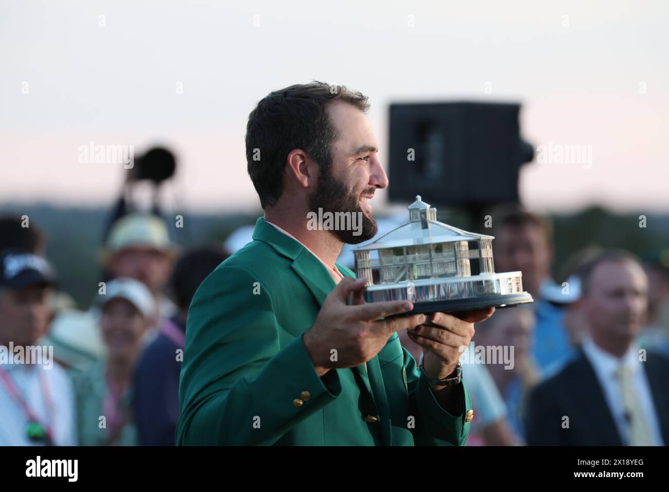 Scottie scheffler the masters 2024 hi-res stock photography and images ...