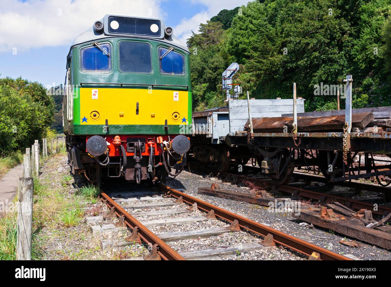 UK, England, Devon, BR Class 25 Diesel Locomotive No. D7535 'Mercury ...
