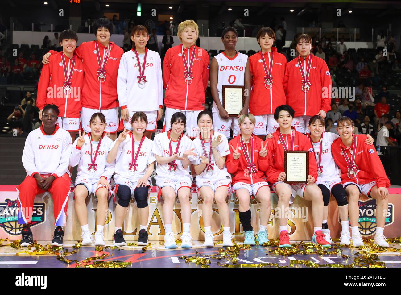 Musashino Forest Sport Plaza, Tokyo, Japan. 15th Apr, 2024. Denso Iris team group, APRIL 15 ...