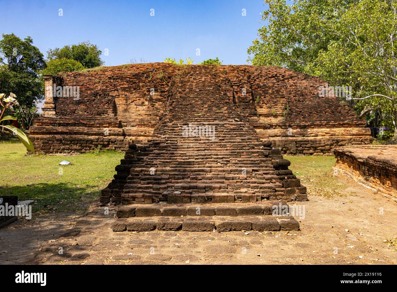 Dvaravati hi-res stock photography and images - Alamy