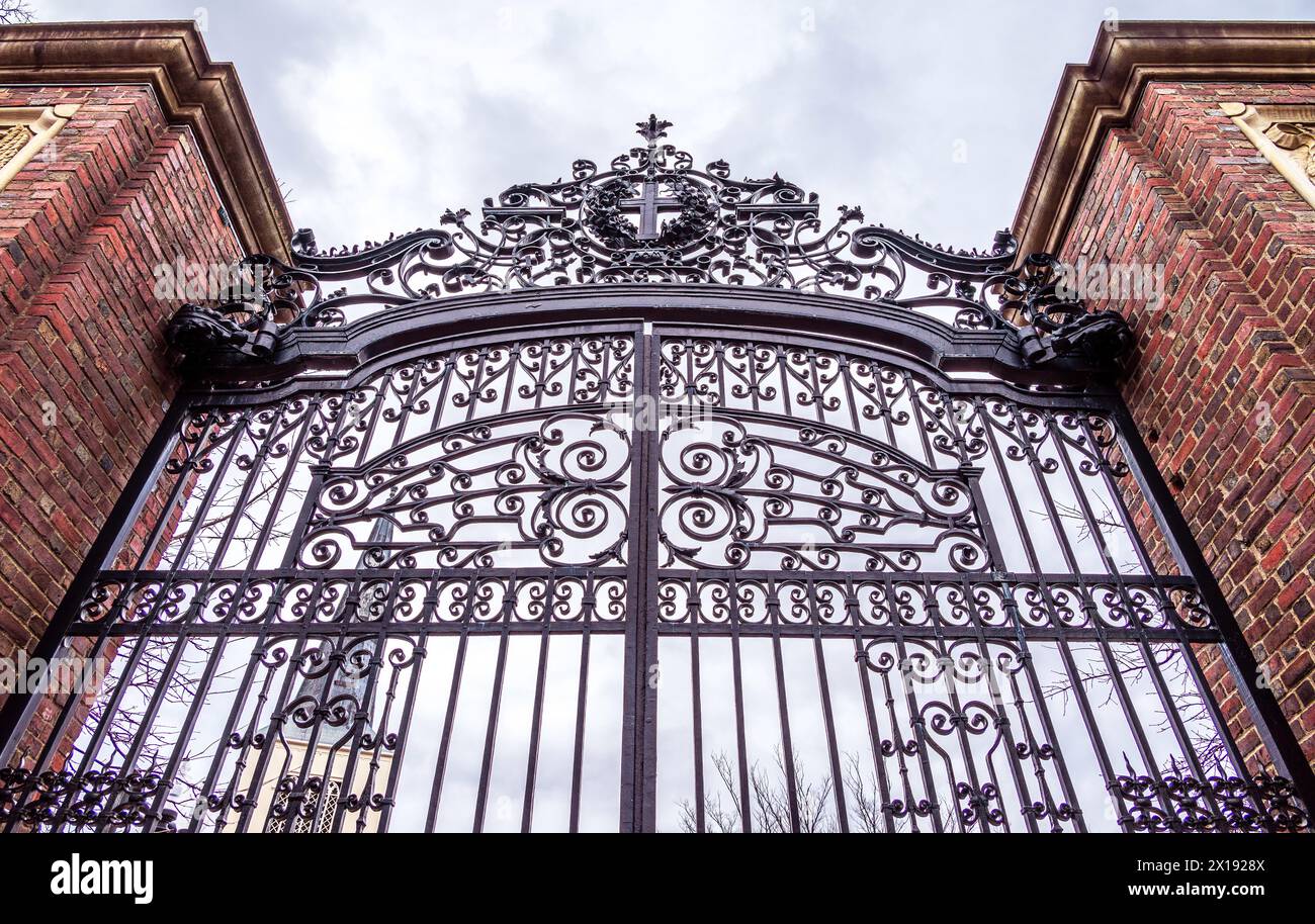 Harvard University's Gates Stock Photo - Alamy