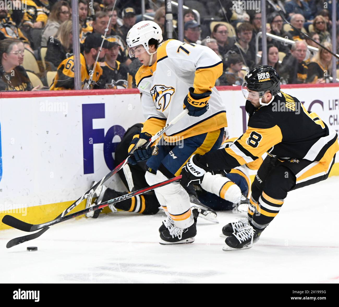 Pittsburgh, United States. 15th Apr, 2024. Pittsburgh Penguins left ...