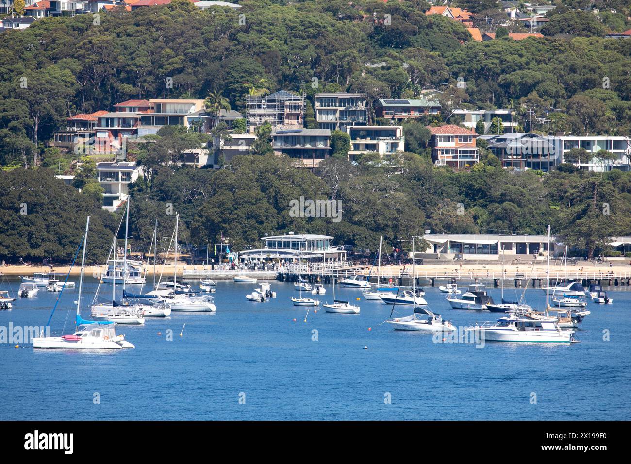 Balmoral Beach in Mosman Sydney, viewed across Hunters Bay in Middle ...