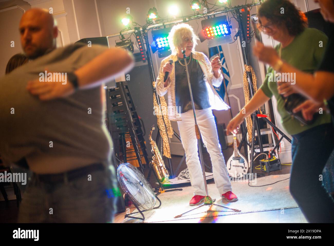 Tommy Edward, AKA Sir Rod, perform’s his Rod Stewart Tribute Show ...
