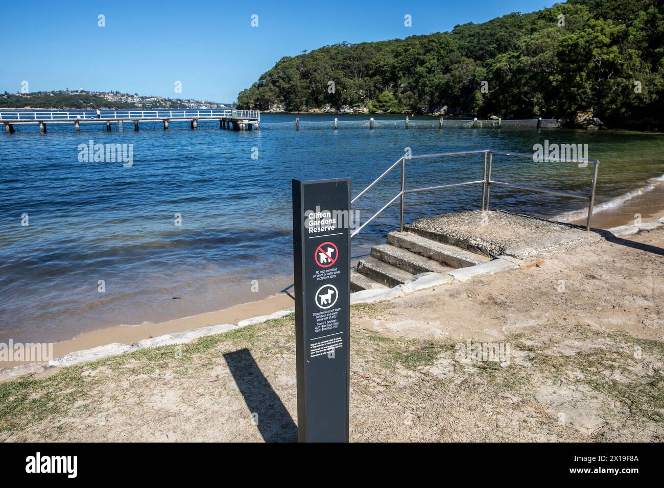 Sydney,Australia, Clifton Gardens reserve and Chowder Bay in Sydney ...