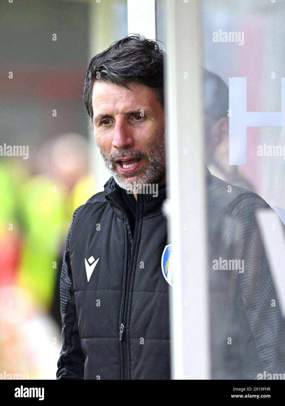 Simon cowley hi-res stock photography and images - Alamy