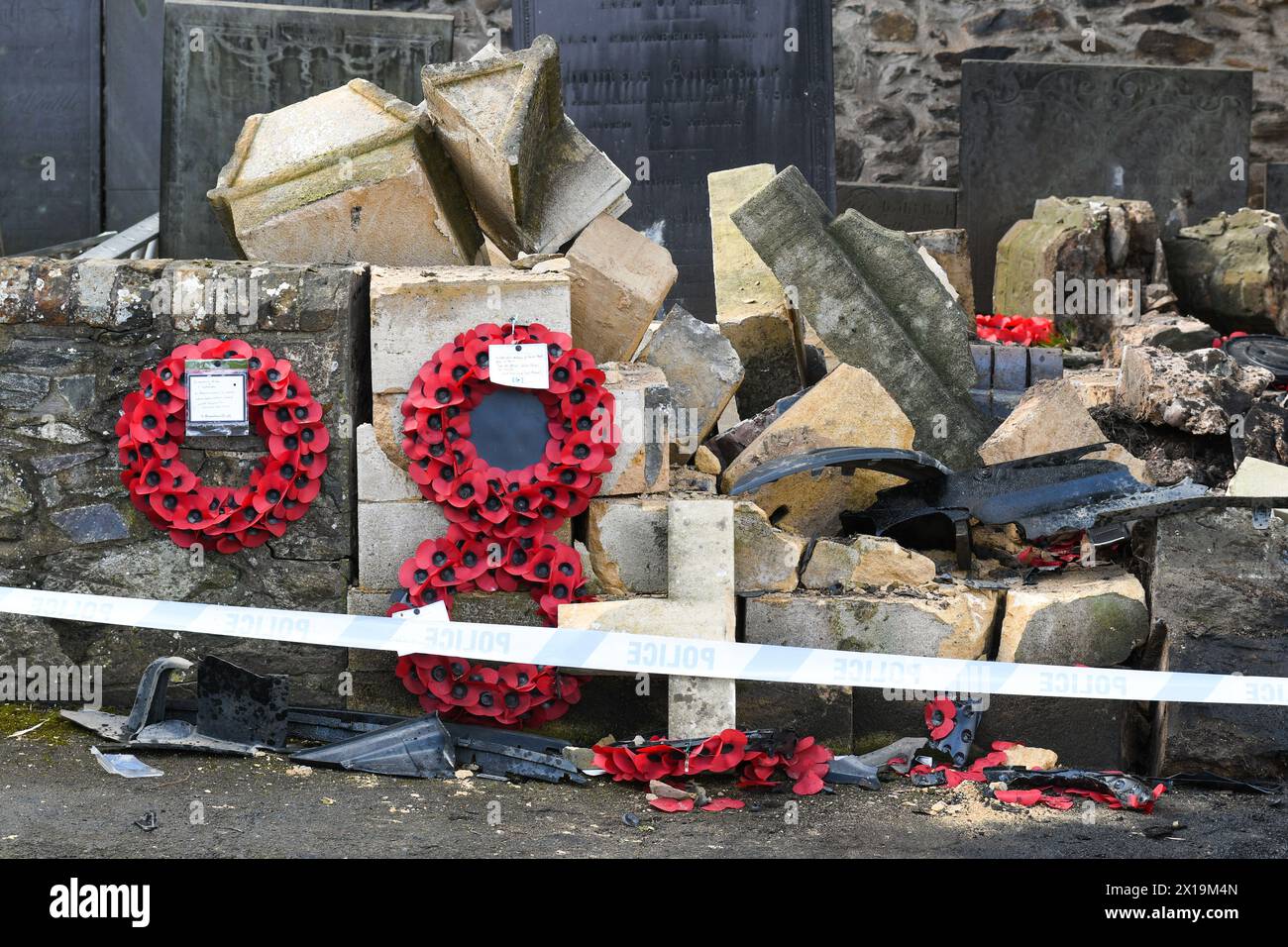 police tape at a accident Stock Photo - Alamy