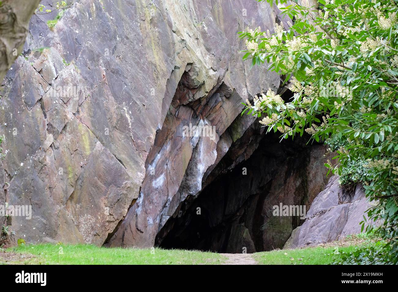 cave dug into rock in woodhouse eaves leicestershire Stock Photo - Alamy