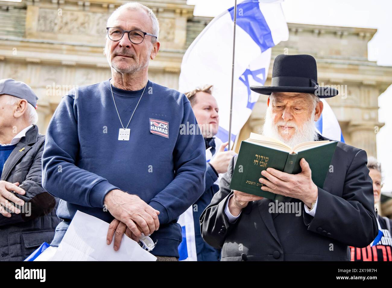Rabbi lowe hi-res stock photography and images - Alamy