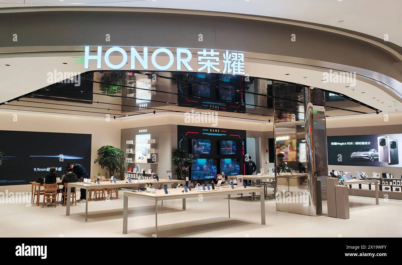 SHANGHAI, CHINA - MARCH 26, 2024 - The Magic series of smartphones and ...