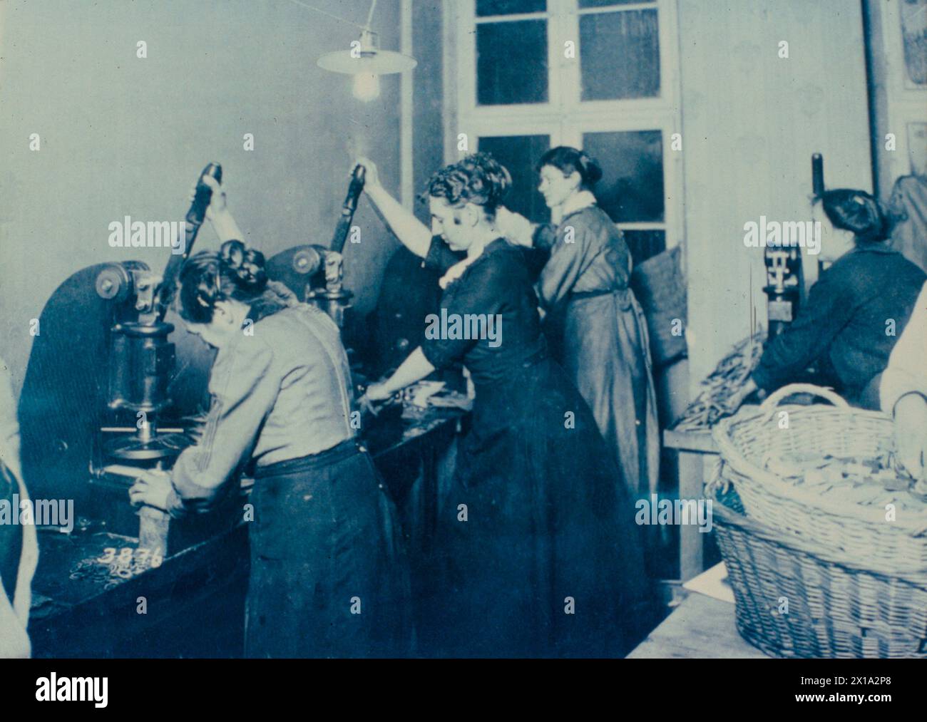 German women working at bullets in a munitions factory, Germany 1918 ...